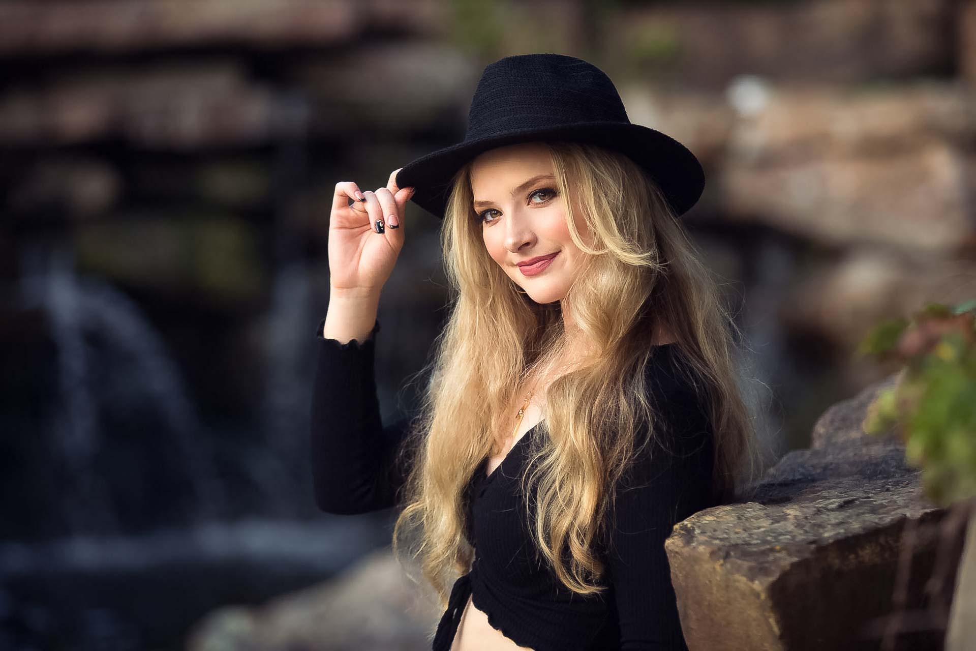 Senior Portraits - professional, different, unique | Shipman Photos